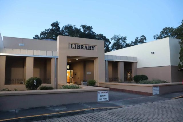 Lakes Region Library Location & Hours - Citrus Libraries