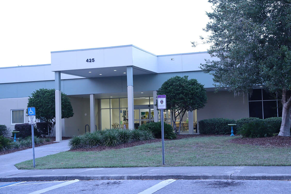 Central Ridge Library Location & Hours - Citrus Libraries